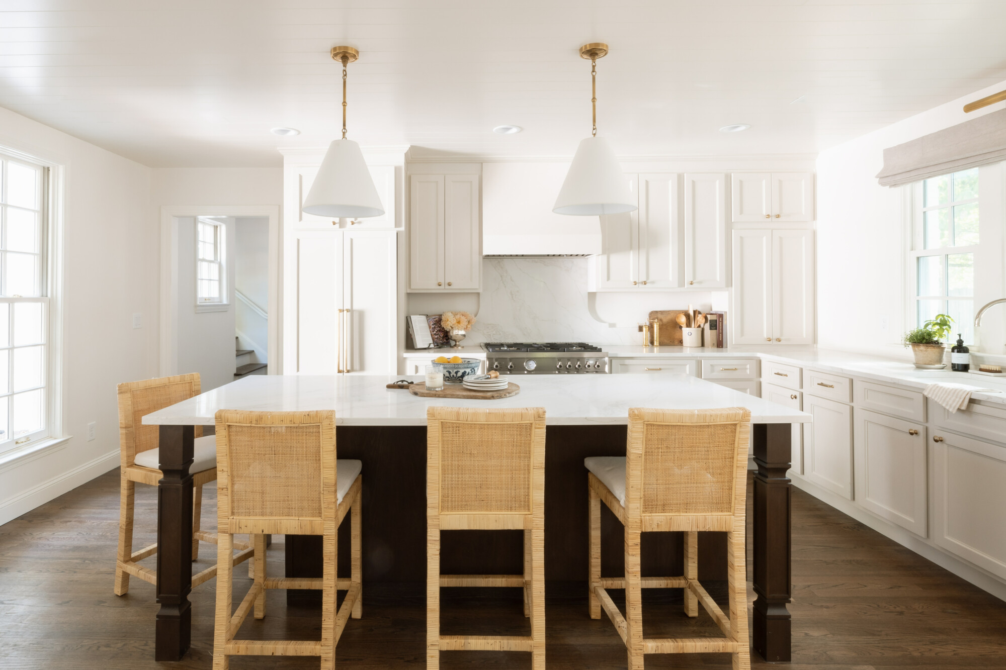 ROOM SPOTLIGHT: THE KITCHEN AT THE MANOR COTTAGE - Manor Design